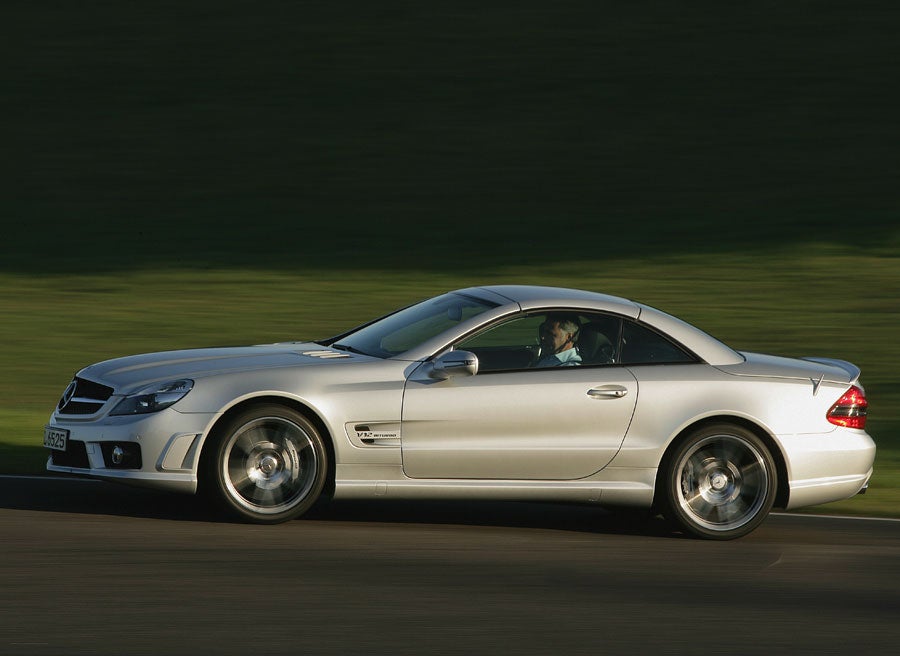 Steve Jobs conducía un Mercedes SL55 AMG... ¿Sin matrícula?