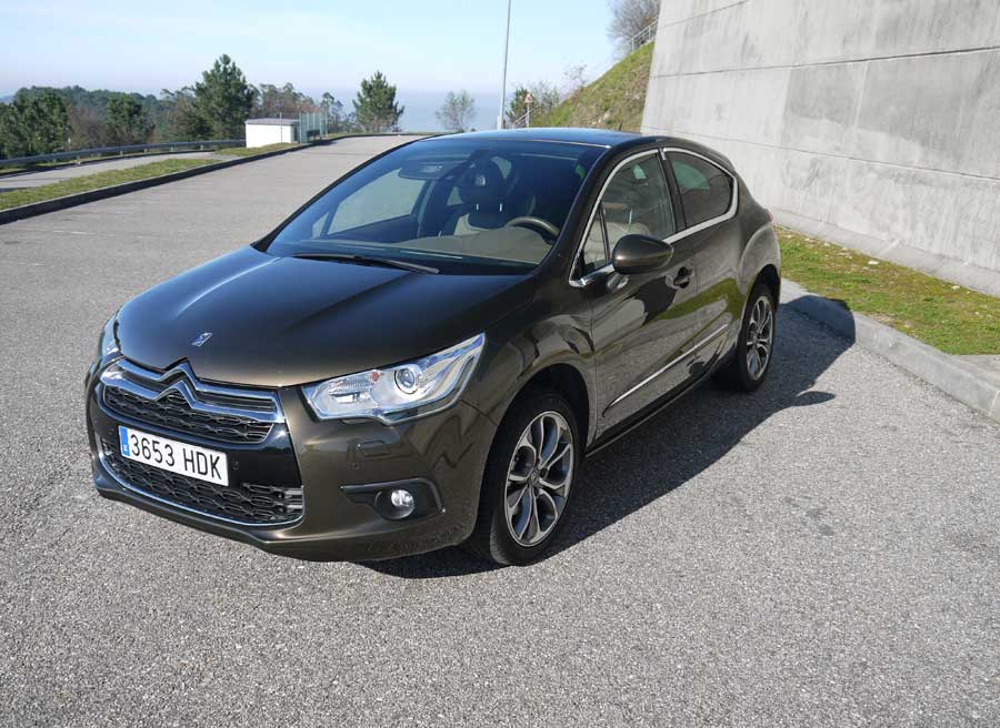 Citroën DS4 Sport HDi 160 CV: al volante