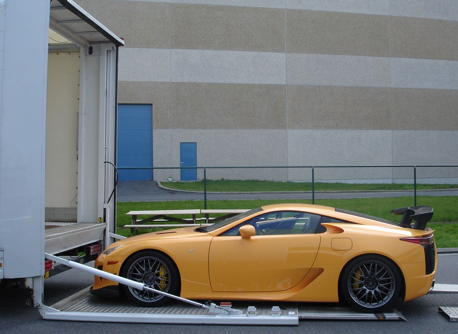 El primer Lexus LFA Nürburgring Package llega a Europa