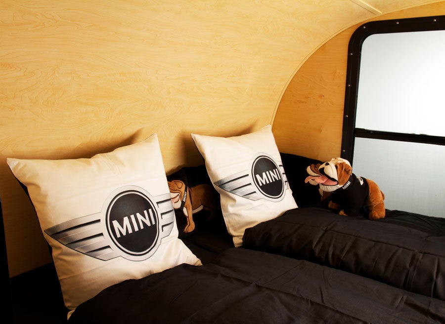 Mini Cowley Caravan y Swidon Roof-top Tent, accesorios de camping para ...