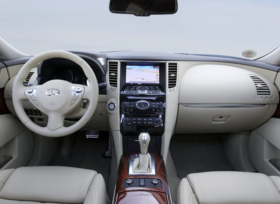 Infiniti FX: al volante