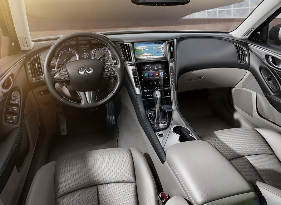 Los Infiniti Q50 diésel montarán motores Mercedes