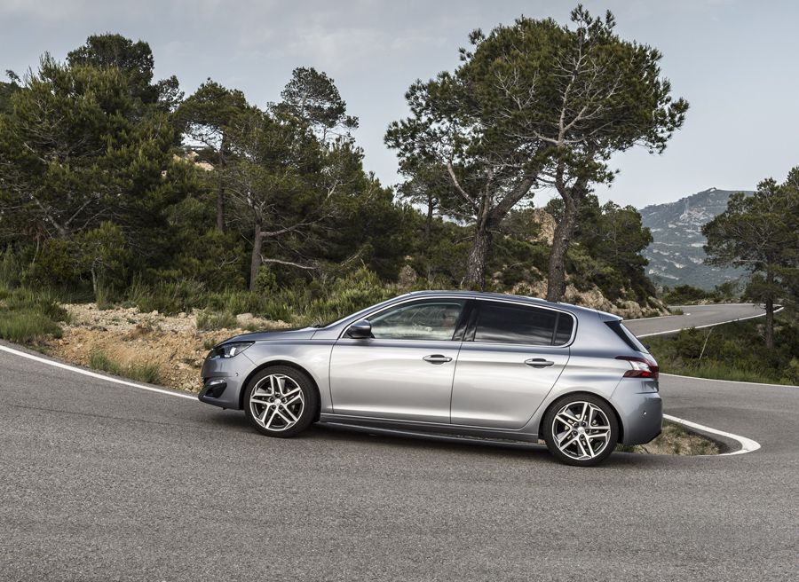 Peugeot 308 1.2 PureTech 130 CV: lo conducimos