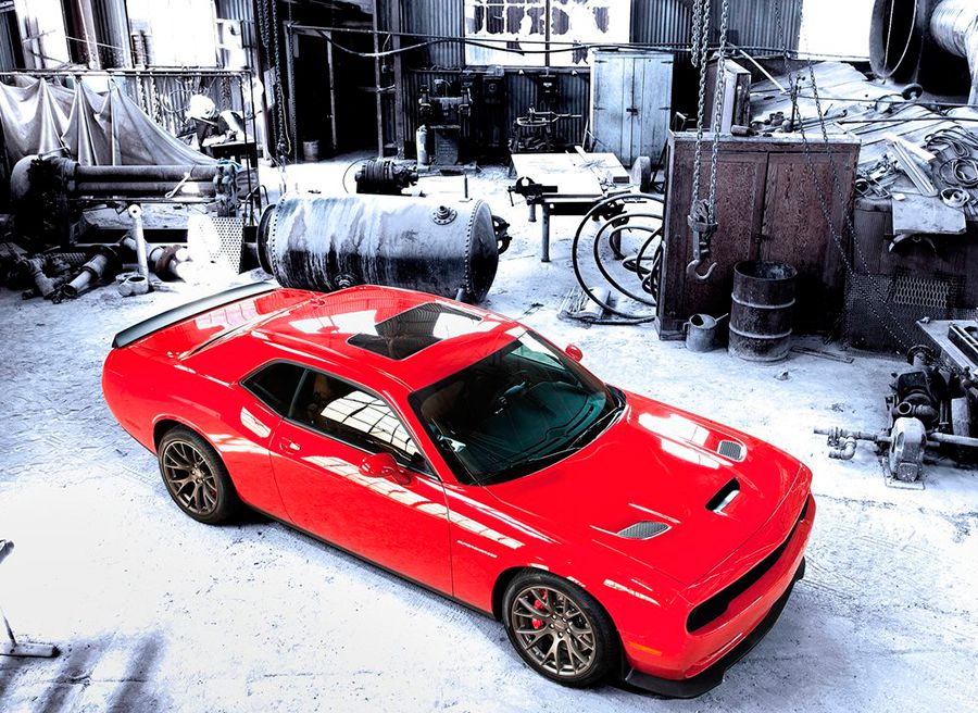 Dodge Supercharged Hellcat Challenger SRT, con 707 CV