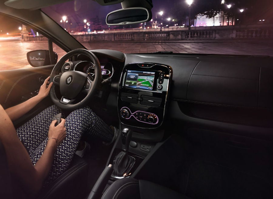 Renault Clio Initiale Paris, de lujo