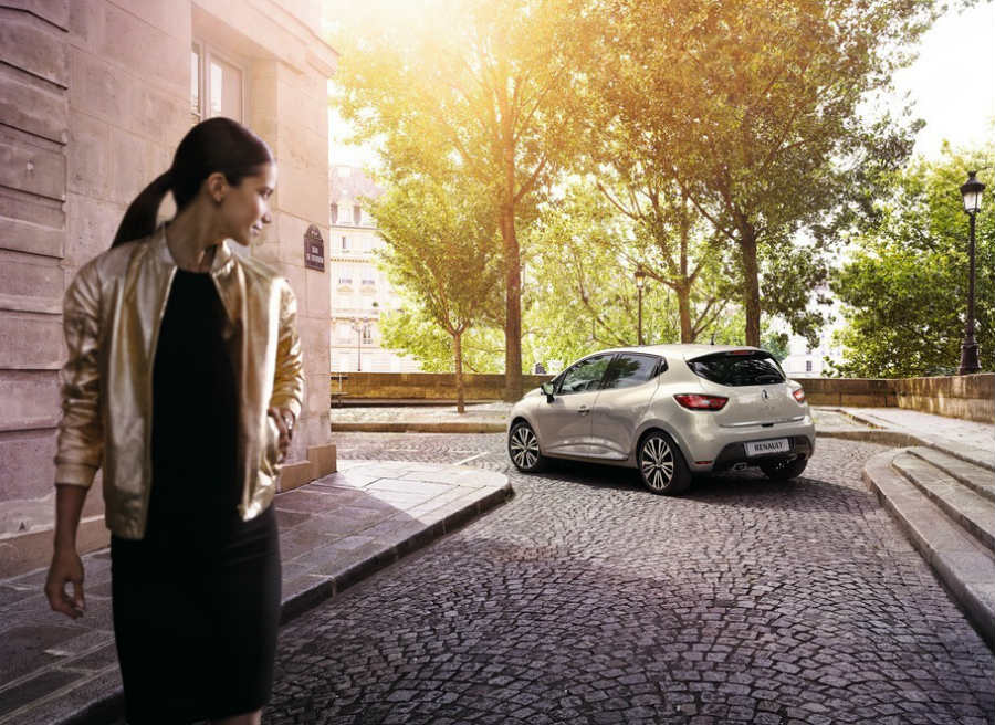 Renault Clio Initiale Paris, de lujo