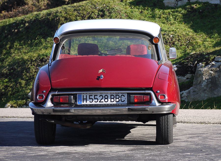 Curiosidades del Citroën DS, "el tiburón francés"