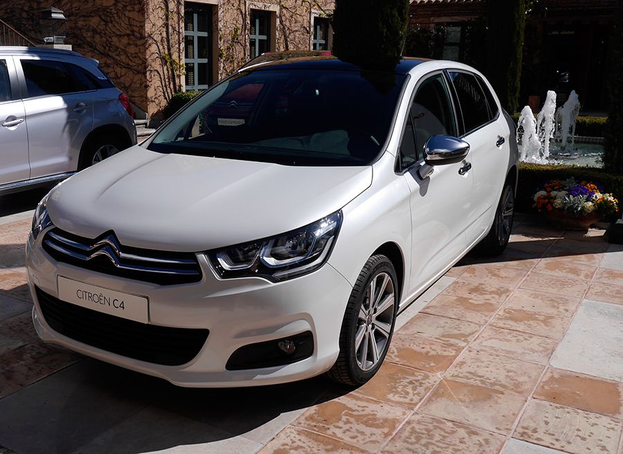 Presentación y prueba del nuevo Citroën C4 2015