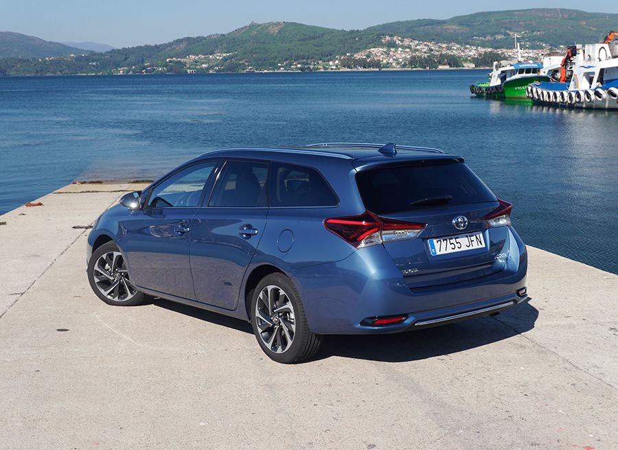 Prueba Toyota Auris TS Feel 115d 2015