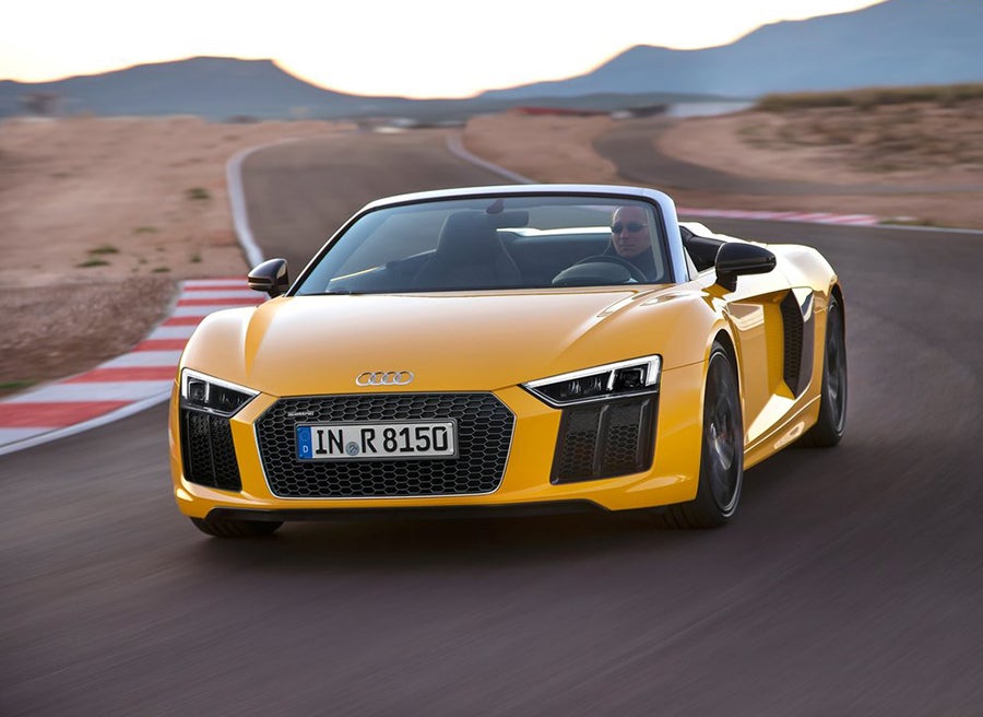Audi R8 Spyder V10: pura pasión descapotable en Nueva York