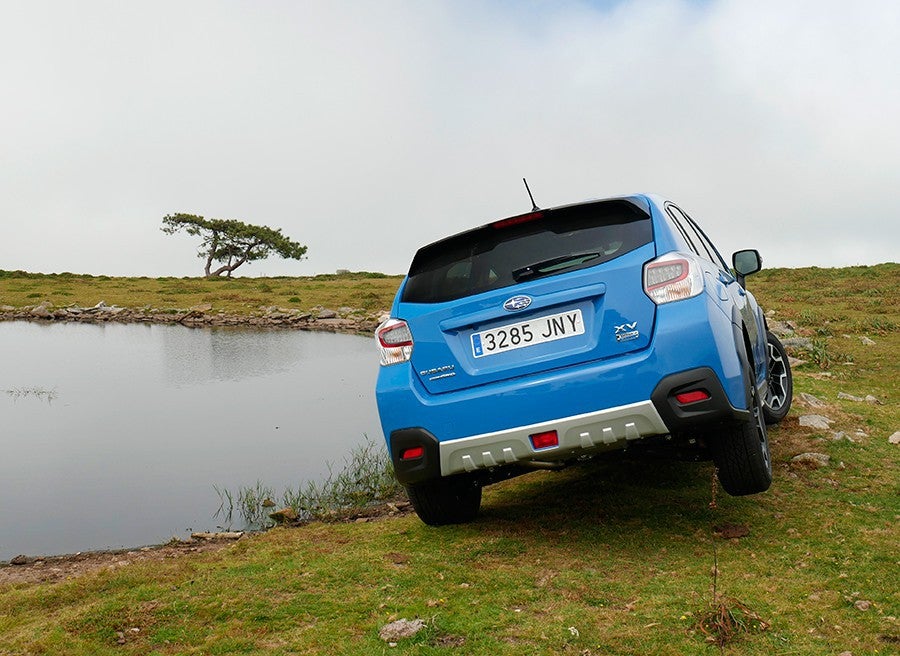 Prueba del Subaru XV 2.0 diésel 2016 | Autocasión