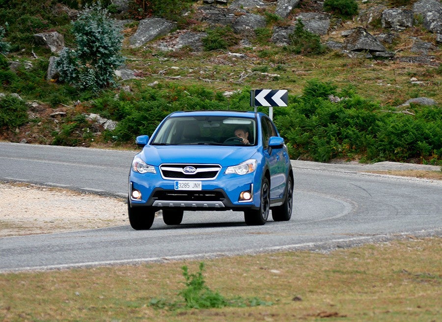 Prueba del Subaru XV 2.0 diésel 2016 | Autocasión