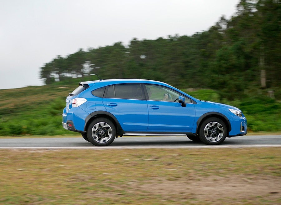 Prueba del Subaru XV 2.0 diésel 2016 | Autocasión