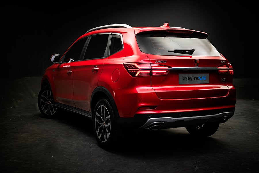 Roewe RX5: el coche conectado de Alibaba | Autocasión