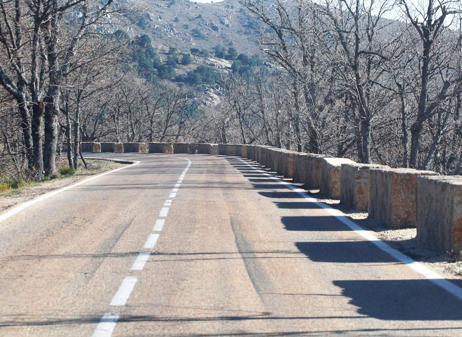 Cómo sobrevivir a la carretera convencional