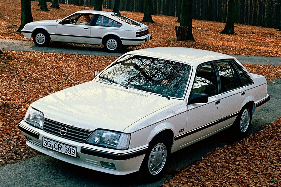 Qué significa el logo de Opel | Autocasión