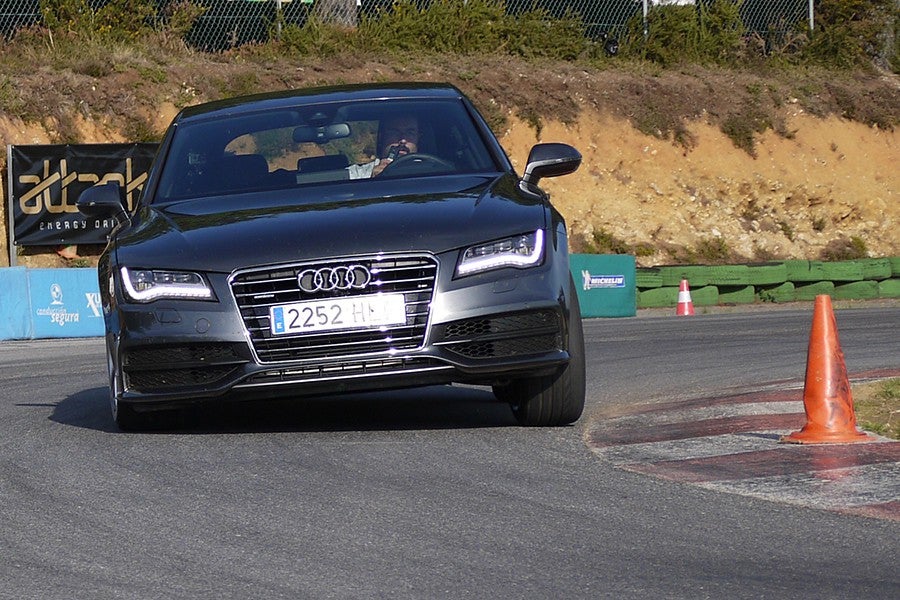 ¿Es más seguro un SUV que un coche normal? | Autocasión