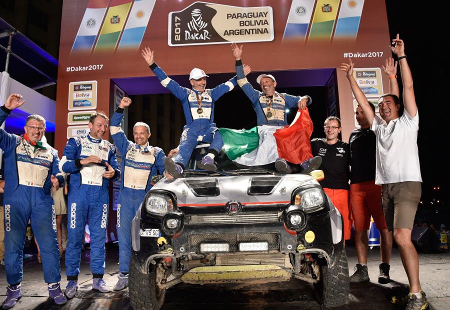 Fiat Panda conquista el Rally Dakar 2017