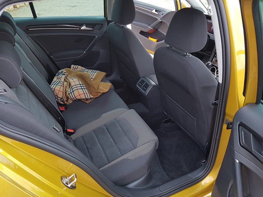 Presentación y prueba del nuevo VW Golf 2017 | Autocasión