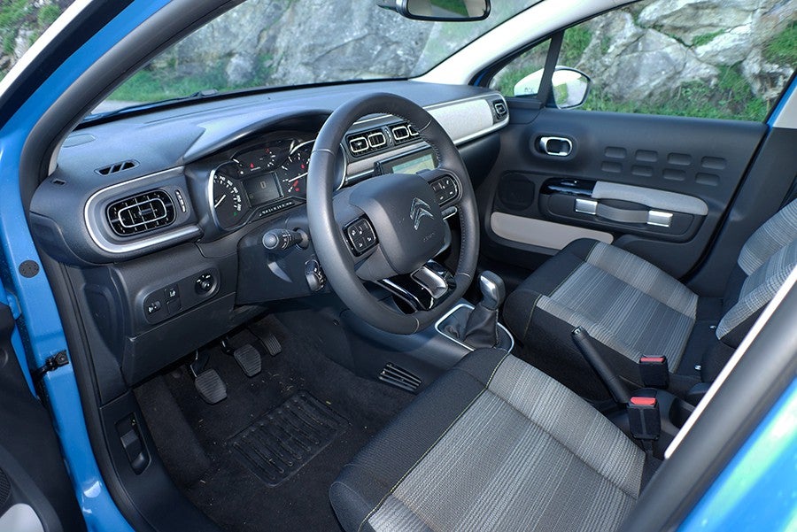 Prueba del nuevo Citroën C3 PureTech 2016 | Autocasión