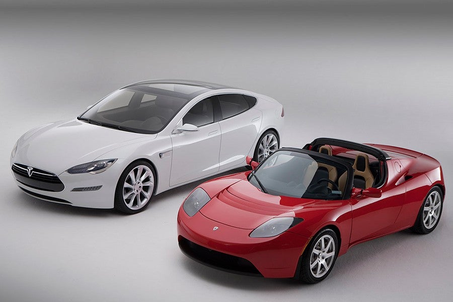 Qué significa el logo de Tesla | Autocasión