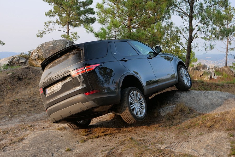 Prueba del Land Rover Discovery First Edition 2017 | Autocasión