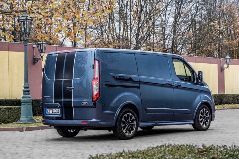 Ford Transit Custom 2018: más tecnología y futura versión PHEV | Autocasión