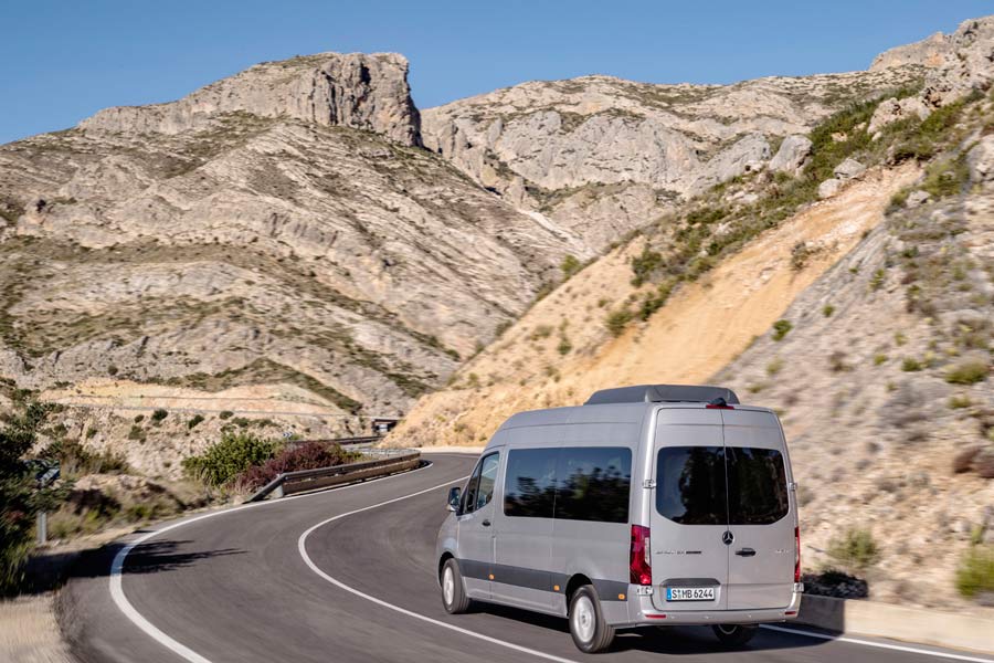 Mercedes Sprinter 2018: renovación estética y tecnológica | Autocasión