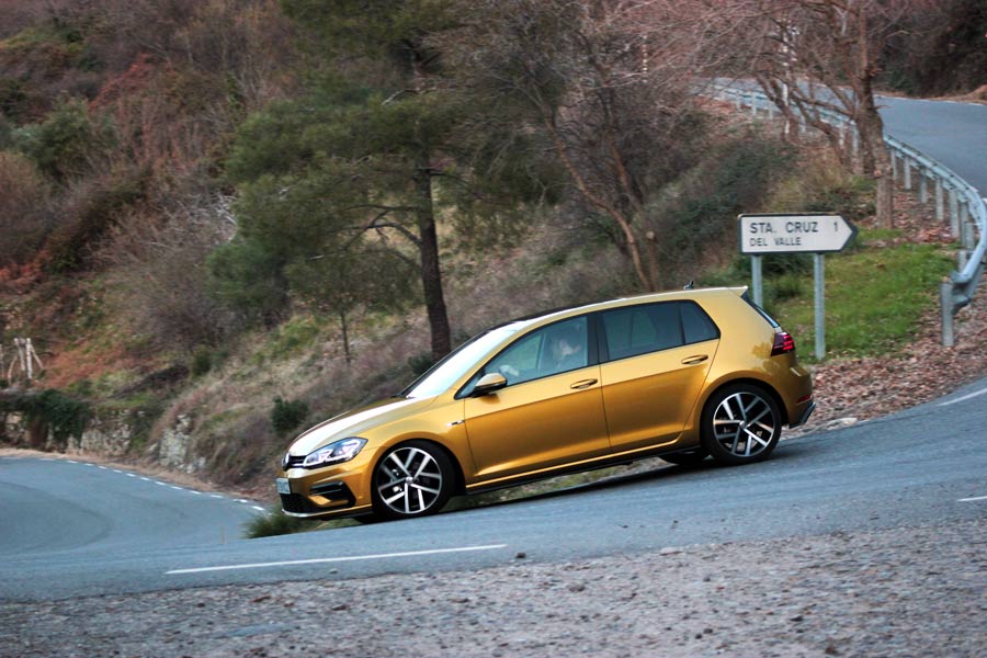 Prueba del Volkswagen Golf 1.5 TSI 150 CV: ¿para qué un GTI? | Autocasión