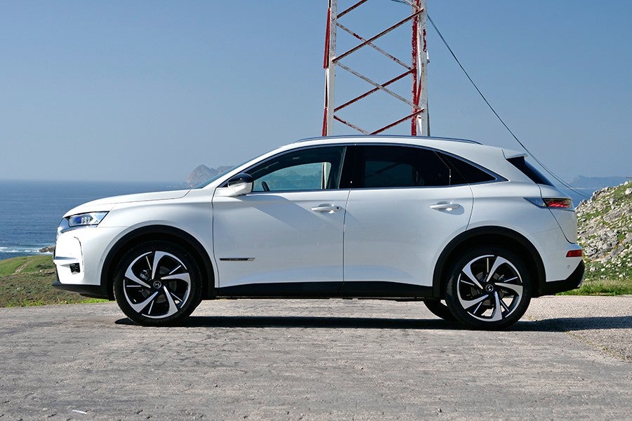 Prueba del DS7 HDi 180 CV Opera 2018 | Autocasión