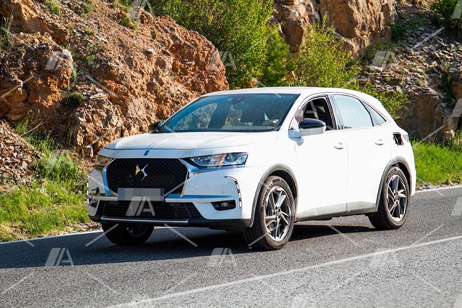 Fotos espía del nuevo DS7 Crossback híbrido 2019 | Autocasión