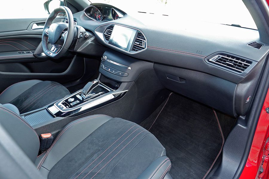 Prueba del Peugeot 308 SW GT Line de gasolina de 225 CV automático ...