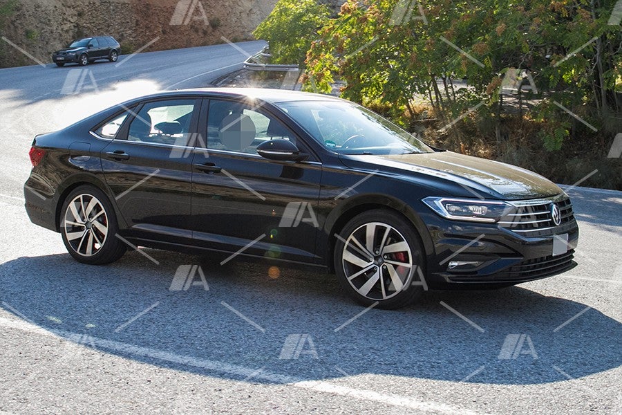 Fotos espía del VW Jetta GLi para EE.UU. | Autocasión