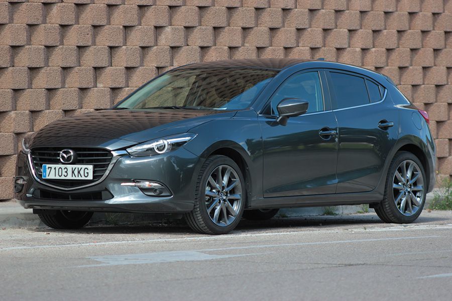 Prueba del Mazda3 2018 de gasolina y 120 CV | Autocasión