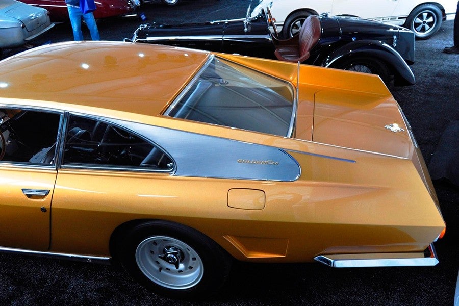 ¿Son estos los Ferrari más feos de la historia? | Autocasión