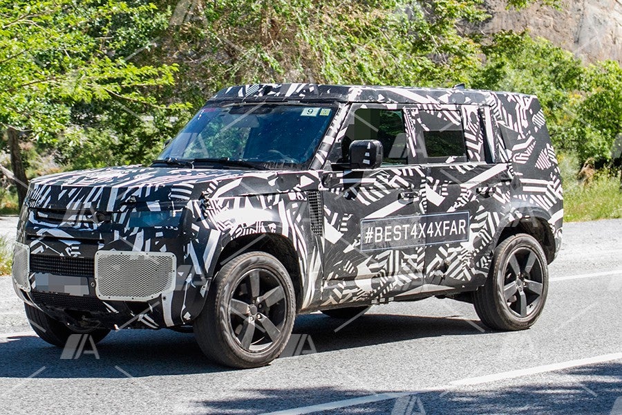 Fotos espía del nuevo Land Rover Defender 90 y 110 2020 | Autocasión