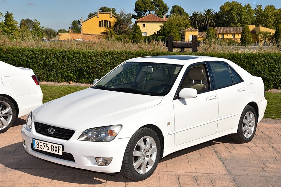 30 años de Lexus: la marca que revolucionó el lujo | Autocasión