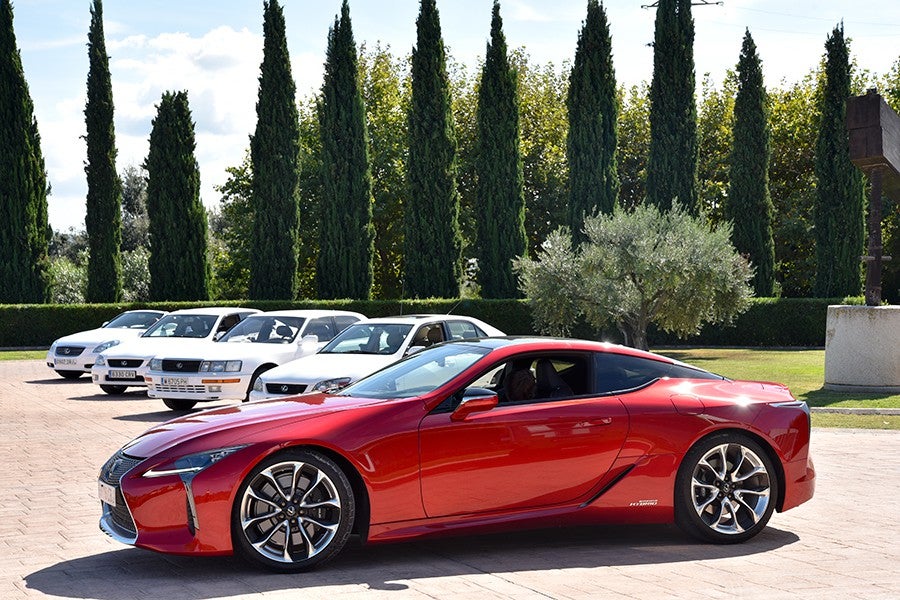 30 años de Lexus: la marca que revolucionó el lujo | Autocasión