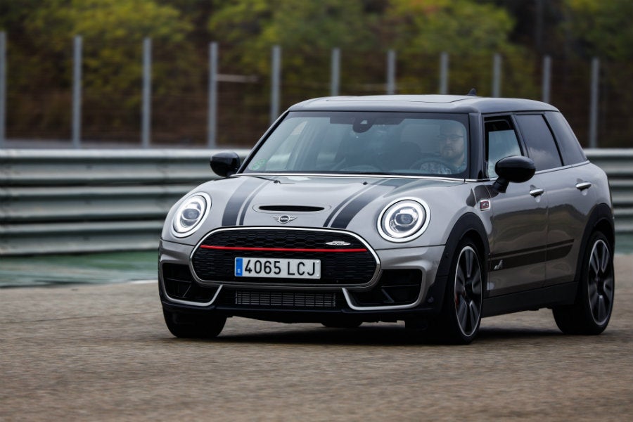 Prueba de los MINI Clubman y Countryman JCW 2019 | Autocasión