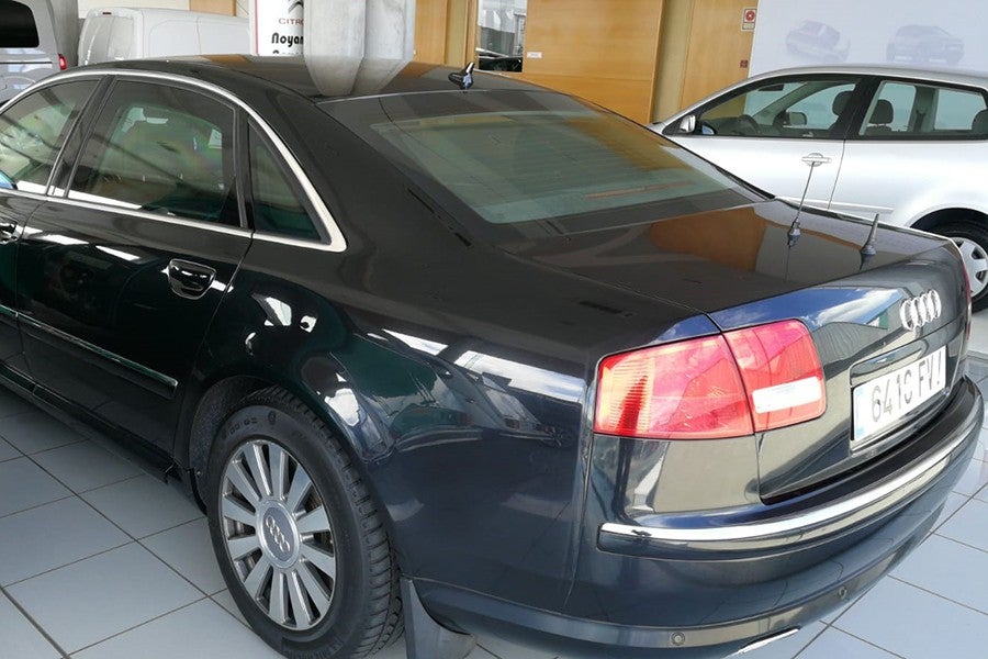 El Audi A8 blindado de Ángela Merkel está a la venta en Galicia ...