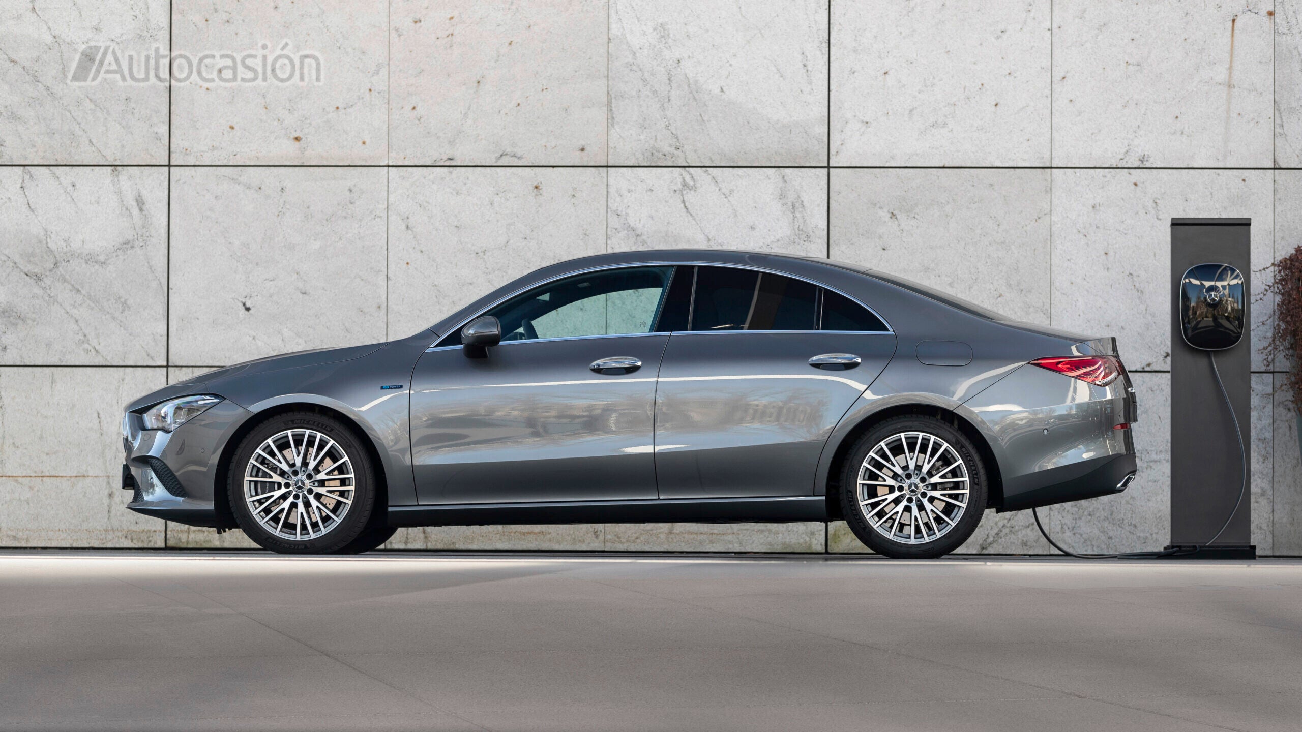EQ Power: así son los híbridos enchufables de Mercedes | Autocasión