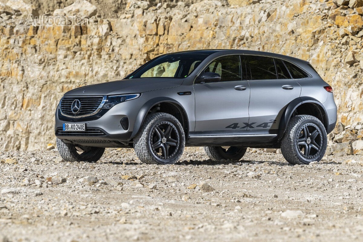 Mercedes-Benz EQC 4x42: radical es poco | Autocasión