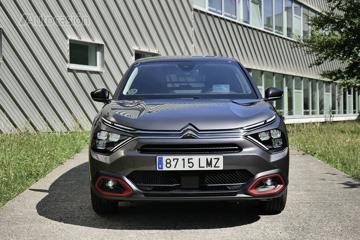 VÍDEO| Prueba del Citroën C4 PureTech 155 CV gasolina 2021: ¿mejor que ...