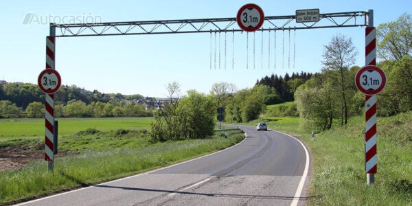 Gálibo de un coche o camión - ¿Qué es Gálibo de un coche o camión ...