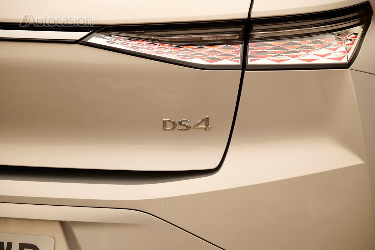 VÍDEO| Prueba DS4 E-Tense 2022: con mucha personalidad | Autocasión