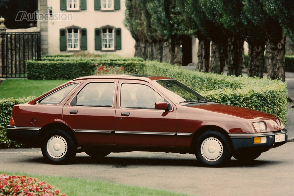 Coches míticos: Ford Sierra, cuarenta años de buenos servicios | Autocasión