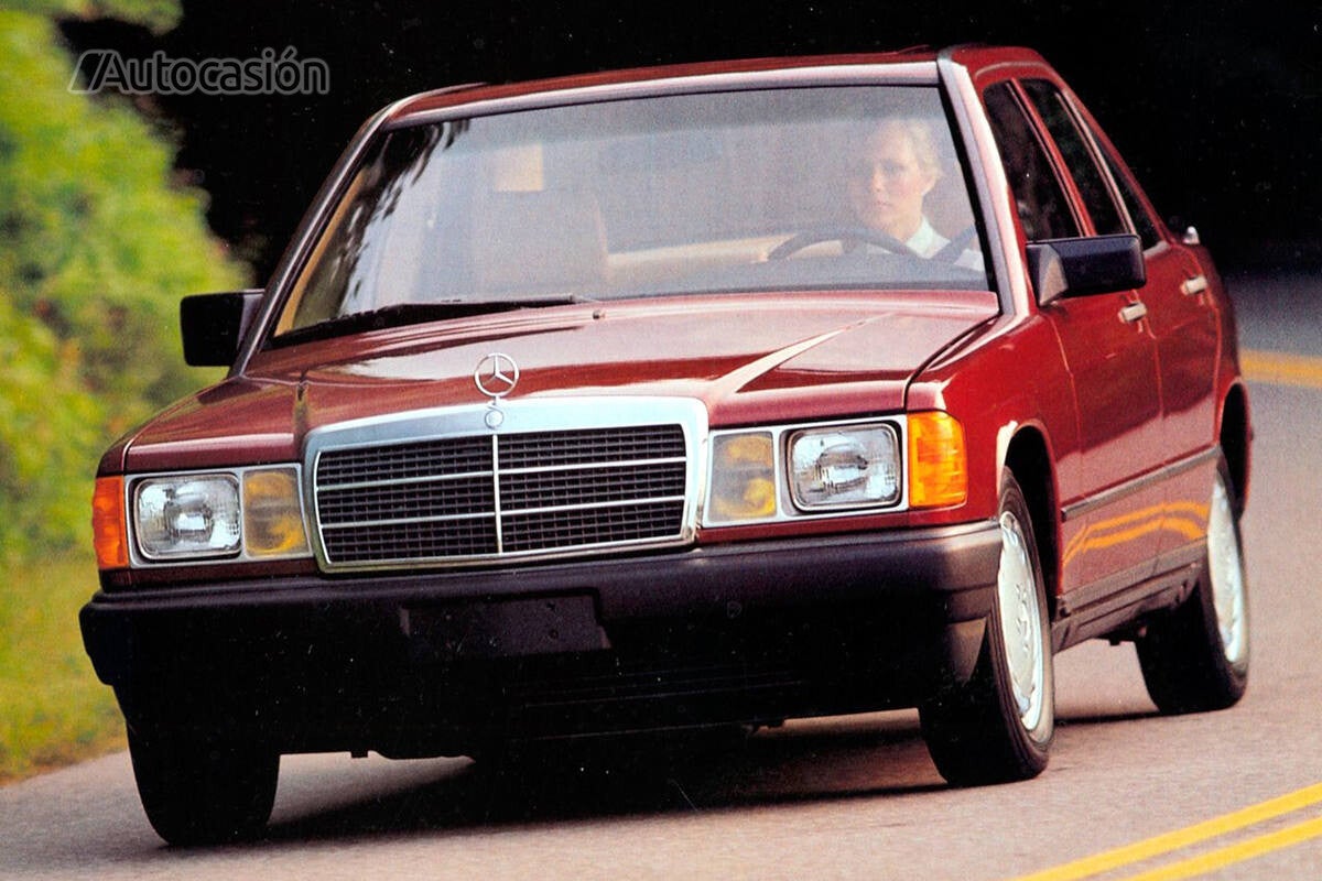 Coches míticos: Mercedes 190, el baby Benz se hace mayor | Autocasión