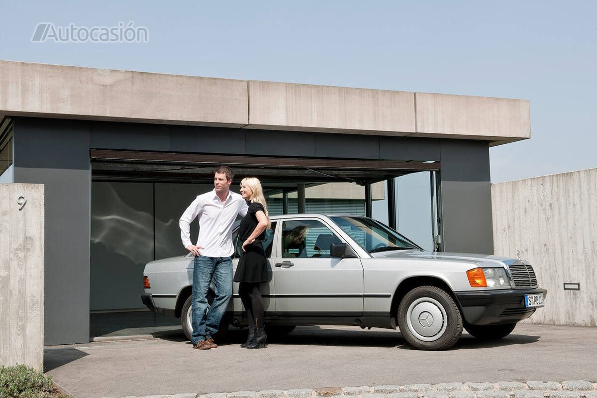 Coches míticos: Mercedes 190, el baby Benz se hace mayor | Autocasión