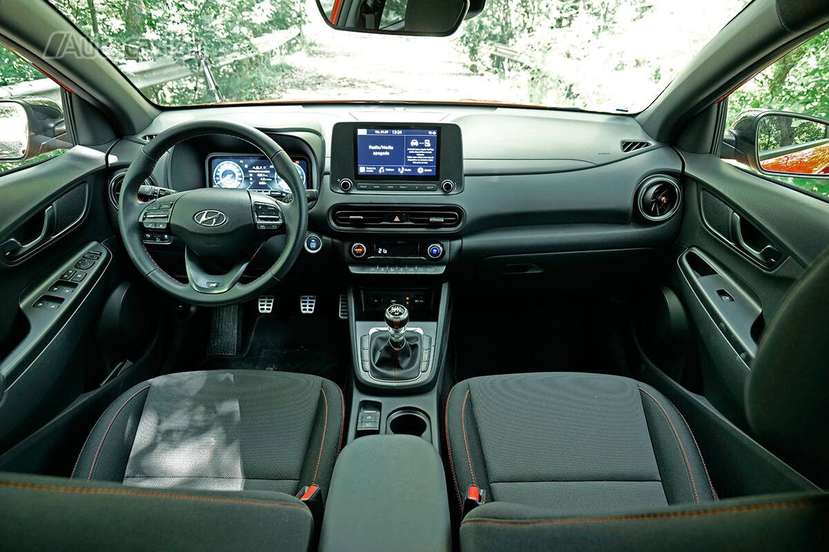 VÍDEO| Prueba del Hyundai Kona Hybrid 48v 2022: ¿compensa? | Autocasión