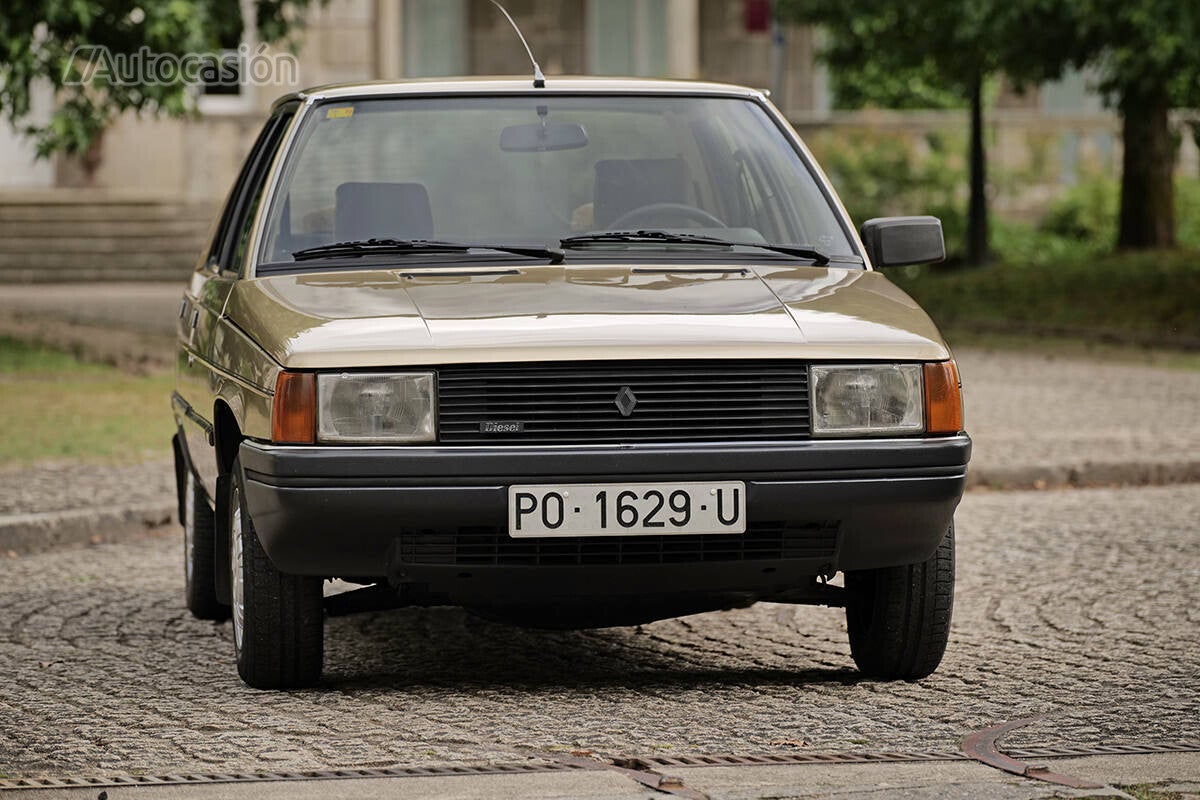 VÍDEO| Probamos el Renault 9 GTD, el diésel más vendido | Autocasión